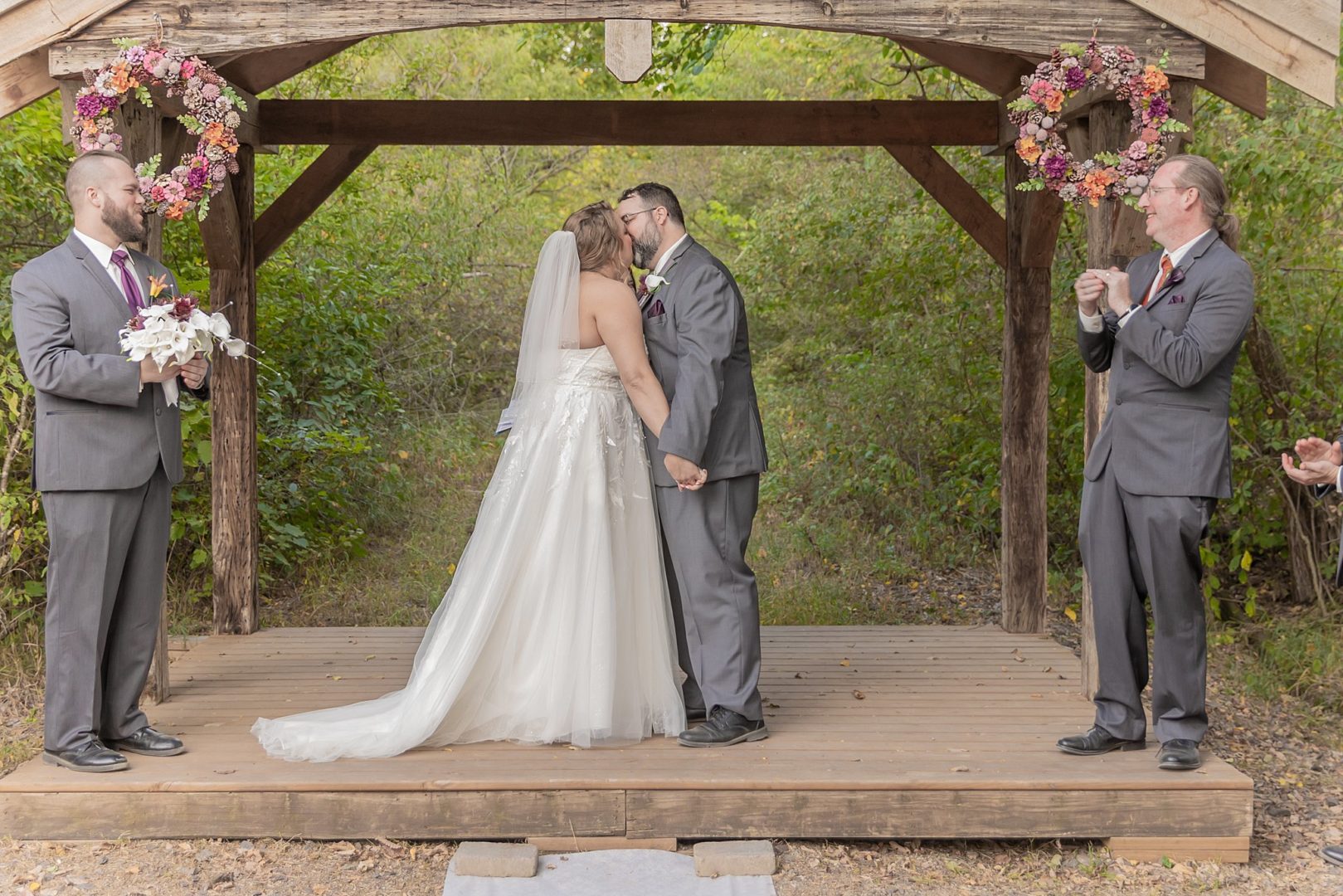 Roca Berry Farm Wedding Venue for Dream Rustic Celebration - Lori Black ...